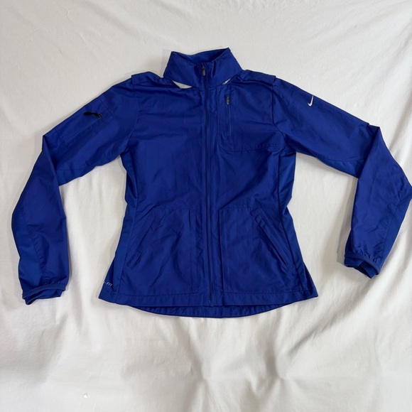 Nike | Jackets & Coats | Nike Womens Storm Fit Rain Running Exercise ...